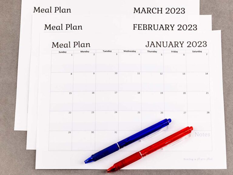 Try This Meal Planning Calendar {Free Printable}